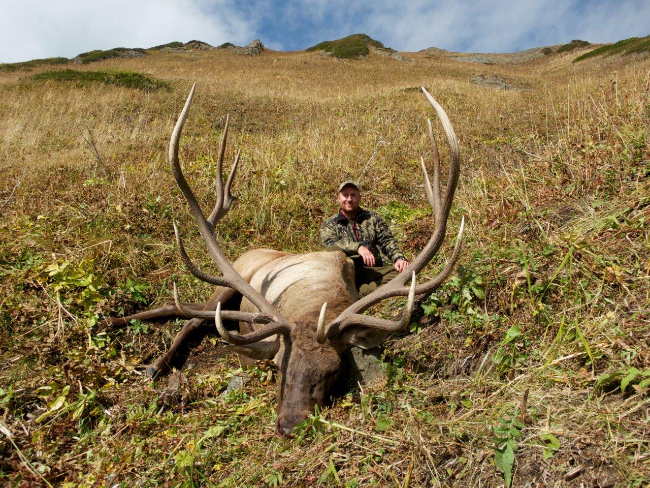 Tian Shan Wapiti or Maral | Big Game Hunting Records - Safari Club ...